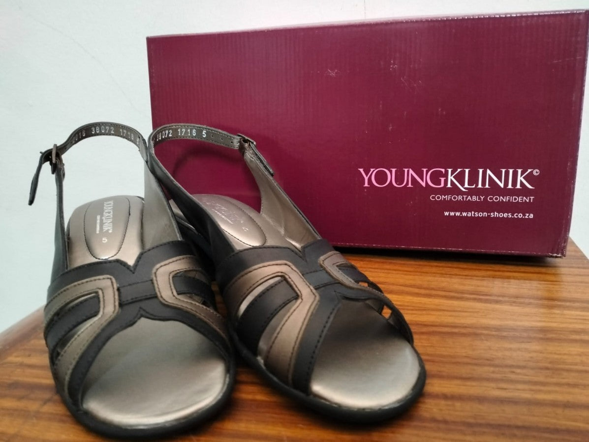 Ladies Sandals Style 41 - RIO Calf Black and Pewter – Smitty's Online