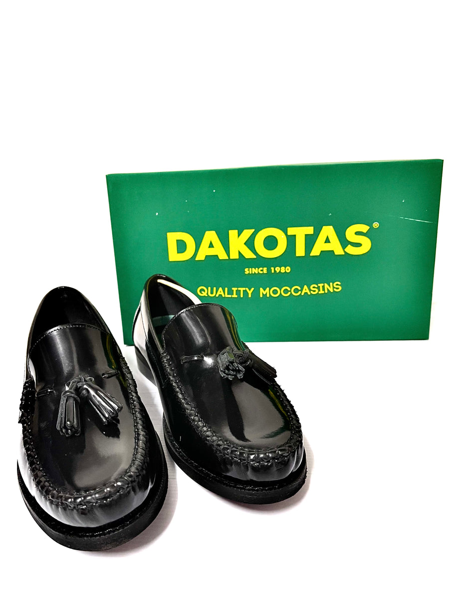 Mens Dakotas: Tommy Hi-Shine Moccasin shoe in Black – Smitty's Online